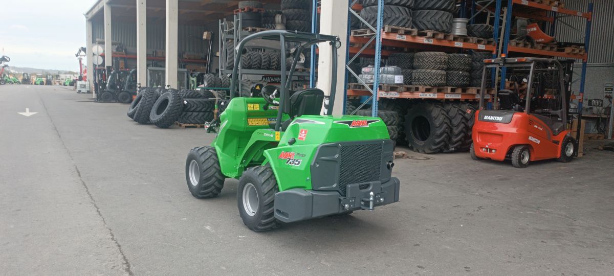 New articulated loader