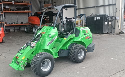 New articulated loader